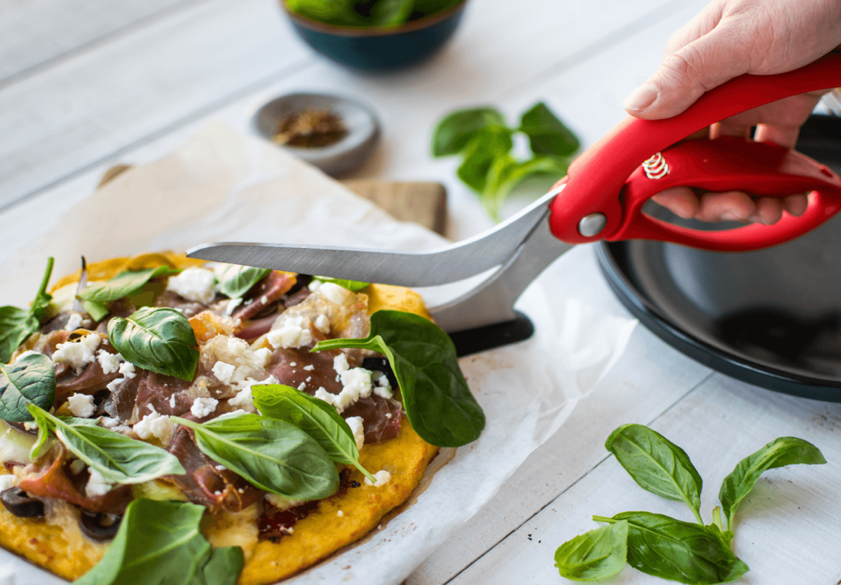 Buy Scizza - Pizza Scissors Online | Ladles & Linens Kitchen Shoppe